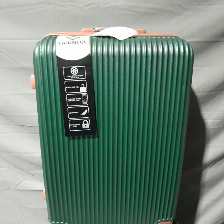 SUITCASE HARD SHELL COMBINATION LOCK 4770587-Simon Charles Auctioneers