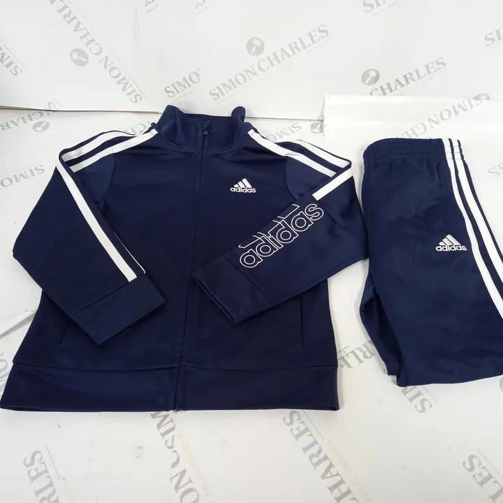 Adidas Tracksuit Size Unspecified 4602886 Simon Charles Auctioneers