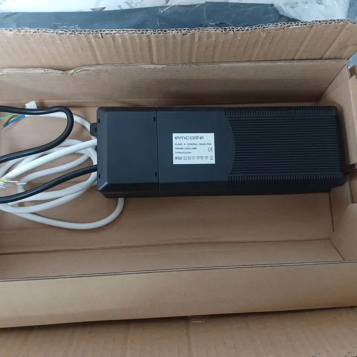 GEAR FOR 35W SON LAMP - COLLECTION ONLY 4885512-Simon Charles Auctioneers