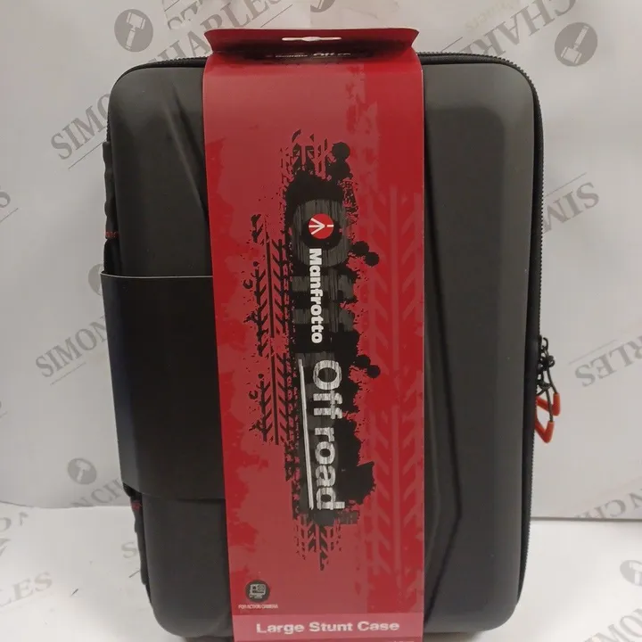 LARGE STUNT CASE (ACTION CAMERA CASE) 4594515-Simon Charles Auctioneers