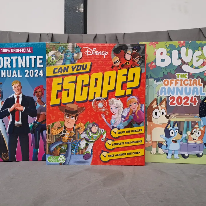 ESCAPE, BLUEY OFFICIAL 2024 ANNUAL, ETC 4783000-Simon Charles Auctioneers