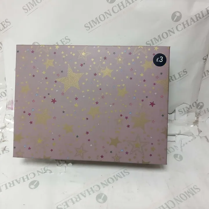 98 BRAND NEW LARGE GIFT BOXES 4619065-Simon Charles Auctioneers